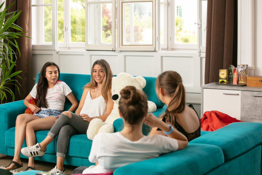 Swiss Learning - Swiss Boarding and Hotel Management Schools